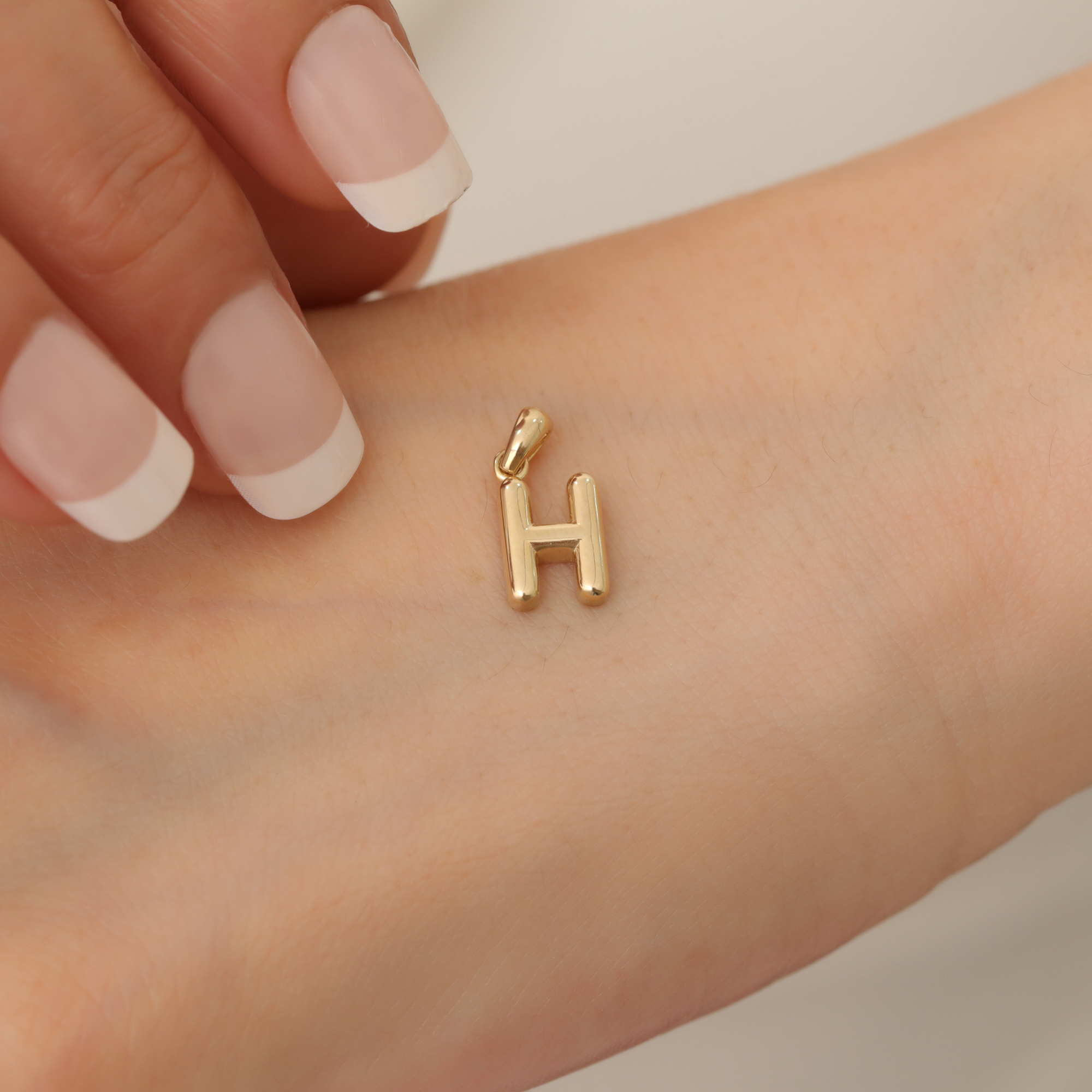 H Harf Charm | REVAÇ GOLD